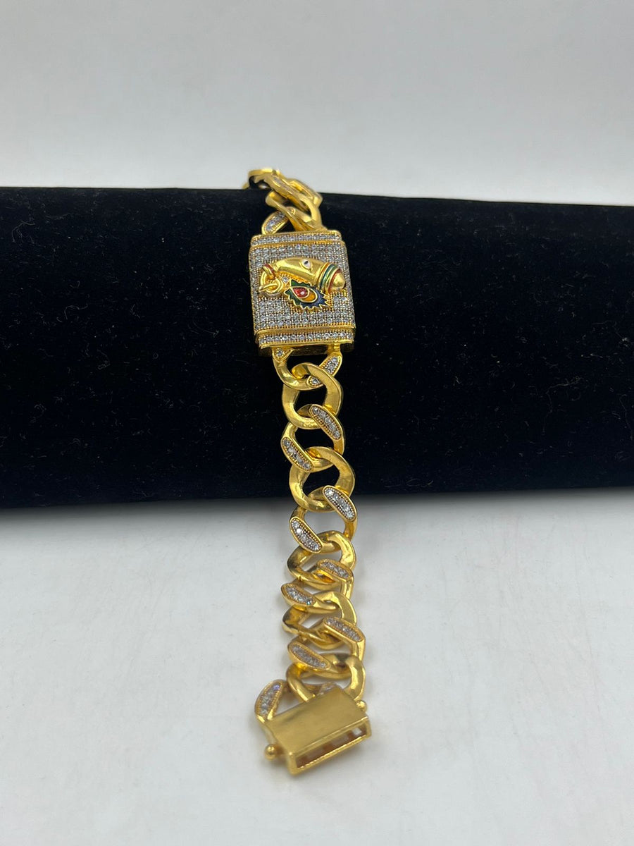 1 GRAM GOLD GANPATI BAPPA WITH MORPINCH DIAMOND BRACELET FOR MEN DESIG ...